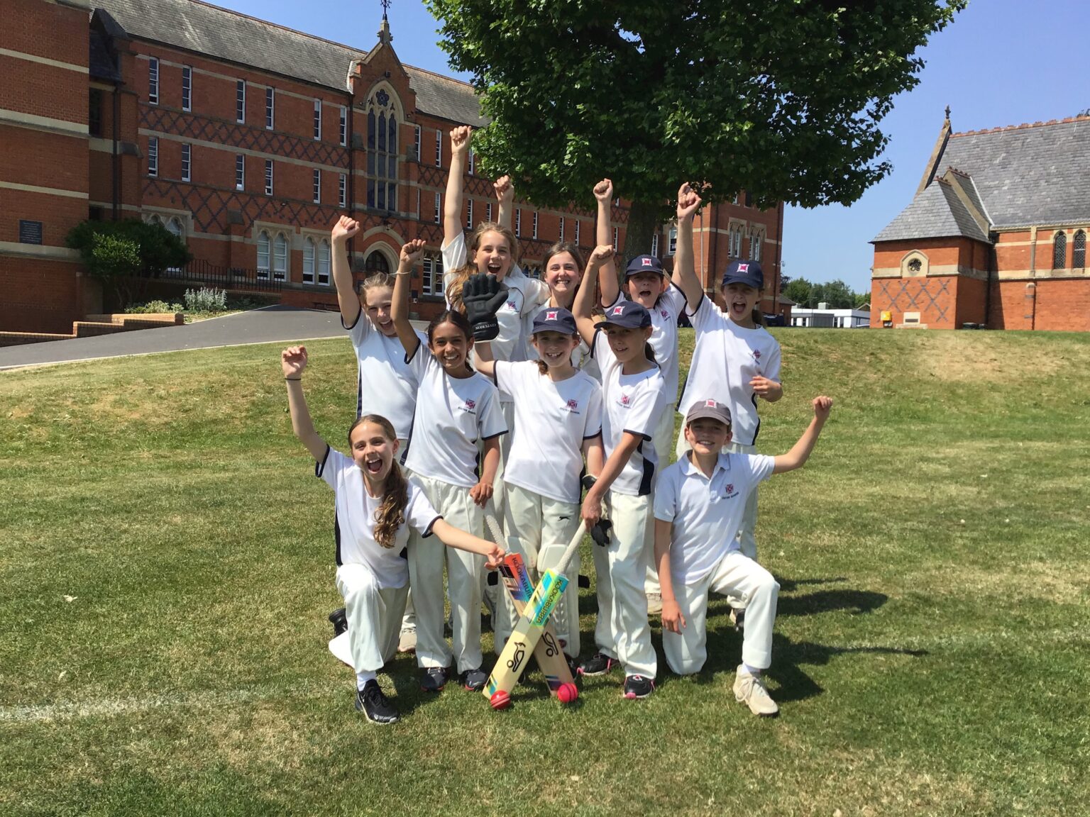 Hardball cricket in full swing – Exeter School